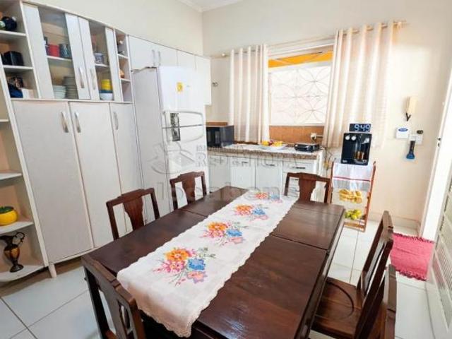 Excelente casa no Eldorado!