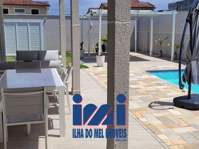 EXCELENTE CASA NO ESTORIL COM PISCINA