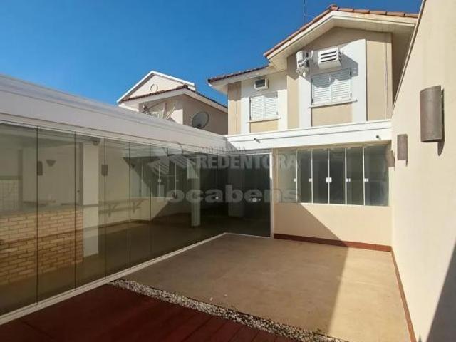 Excelente casa no Green Walley