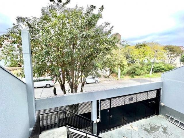Excelente Casa no Jardim França com 3 suítes e 2 vagas