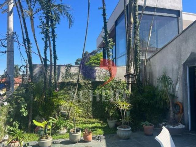 EXCELENTE CASA NO JARDIM PRUDÊNCIA! 4 DORMITÓRIOS