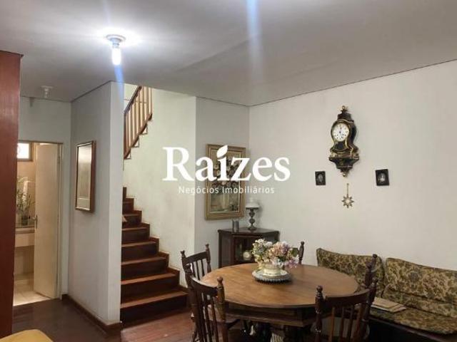 Excelente casa no Karaíba com 3 quartos sendo 1 suite e 2 semi suítes