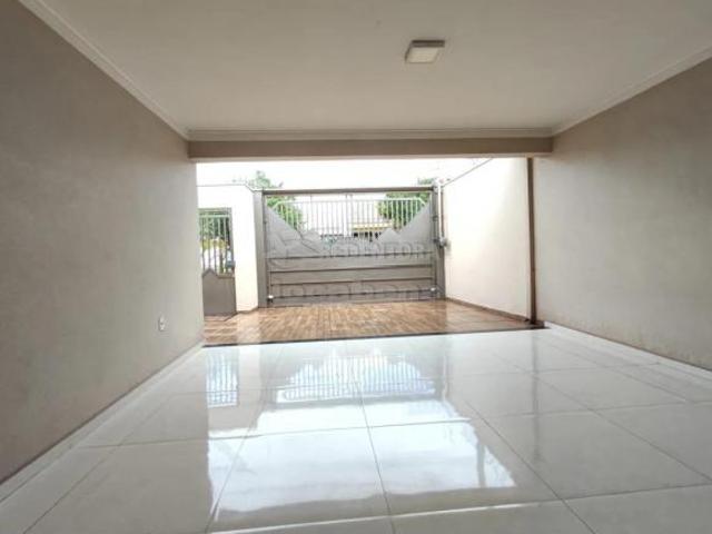 Excelente Casa no Residencial São Thomaz II