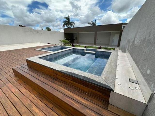 EXCELENTE CASA NOVA 4 QTS SUÍTES E LAZER COMPLETO
