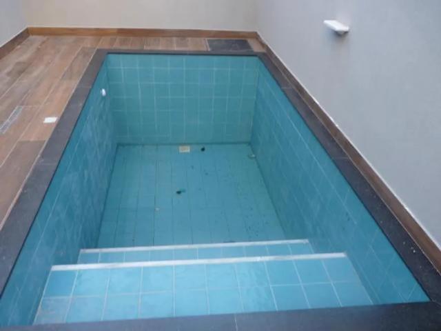 Excelente casa, nova