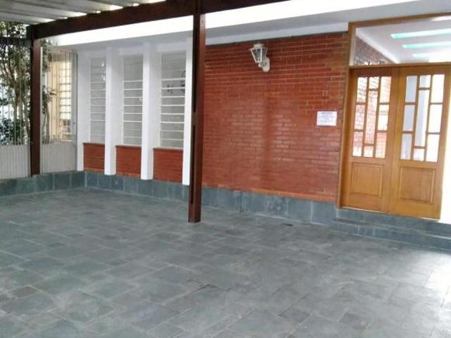 Excelente Casa Para Alugar a 500 Mts do Metrô Butanta