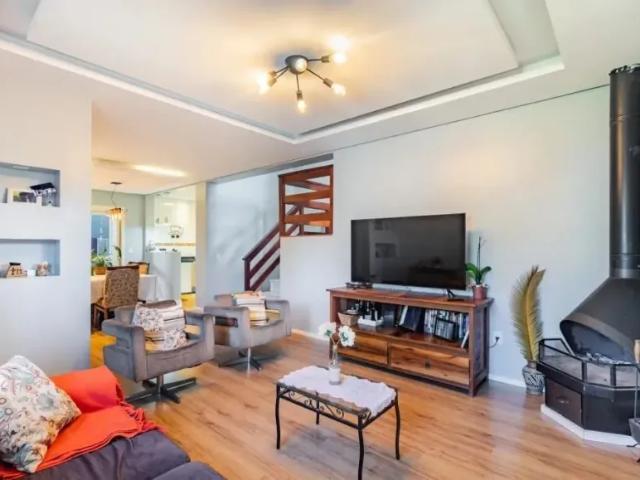 Excelente Casa para locação com 3 dormitórios sendo um suíte em ótima localização, no Bairro Jardim