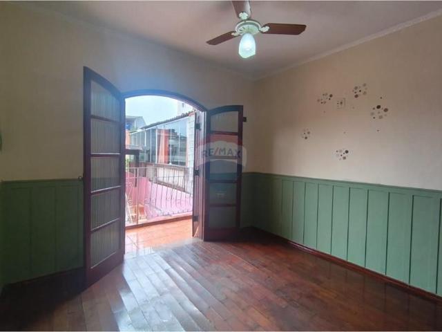 Excelente casa para locação na região do Vila Assis/Mauá