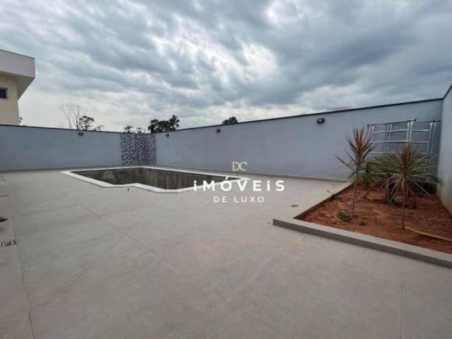 Excelente Casa para VENDA no Condomínio Central Parque Salto/SP