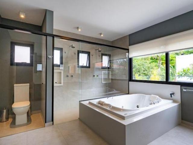 Excelente casa para venda em Alto de Pinheiros com 4 quartos, sendo 4 suítes, 344m² theremaxcollec