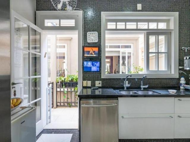 Espetacular casa para venda em Alto de Pinheiros com 5 quartos, sendo 5 suítes, 584m² remaxfront#G