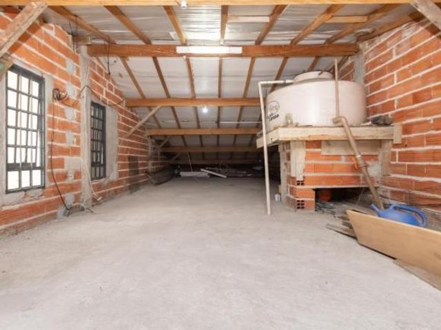Sensacional casa para venda em Jardim das Rosas Zona Norte com 2 quartos, sendo 1 suíte, 240m² f