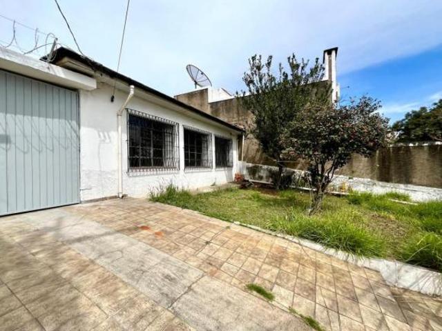 Elegante casa para venda em Jardim Gumercindo com 2 quartos, 154m²