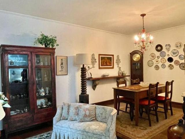 Agradável casa para venda em Paraíso com 4 quartos, sendo 1 suíte, 220m² maiaragarrutti#92V8H
