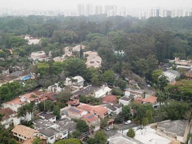 Versátil casa para venda em Santo Amaro com 5 quartos, sendo 2 suítes, 460m² elietetufanini#SA9U0