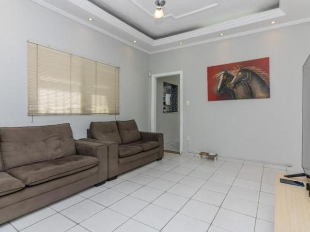 Funcional casa para venda em Sítio do Mandaqui com 3 quartos, sendo 3 suítes, 192m²