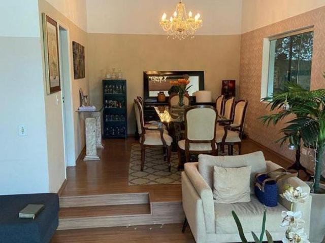Excelente Casa Plana à Venda no Condomínio Scorpios, Cajamar