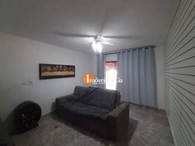 EXCELENTE CASA PRÓXIMO AVENIDA LUCAS