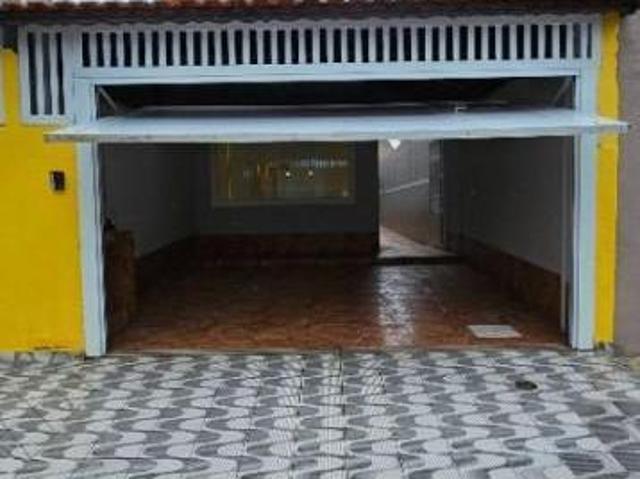 Excelente casa reformada de 3 dormitórios, 2 suítes, 1 banheiro, 2 vagas de garagem, churrasqueira f