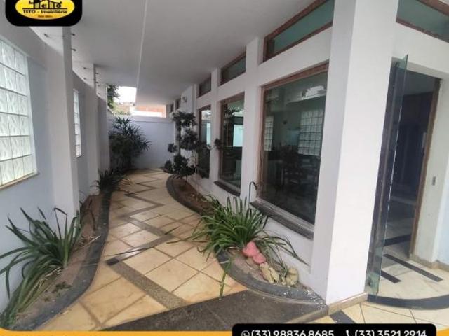 Excelente casa residencial ampla à venda no Bairro São Diogo