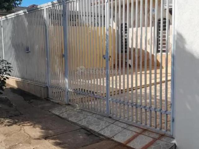 Excelente Casa Residencial para Venda 3 Dormitórios / Jardim Canaã