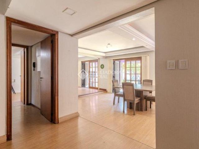 Excelente casa Sobrado à venda no Bairro Jardim Planalto
