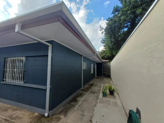 Excelente casal, totalmente reformada, Imóvel para venda tem 150 metros quadrados com 3 quartos