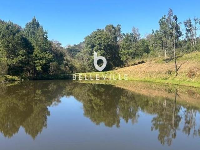Excelente chácara a venda na Quitandinha com 74.00