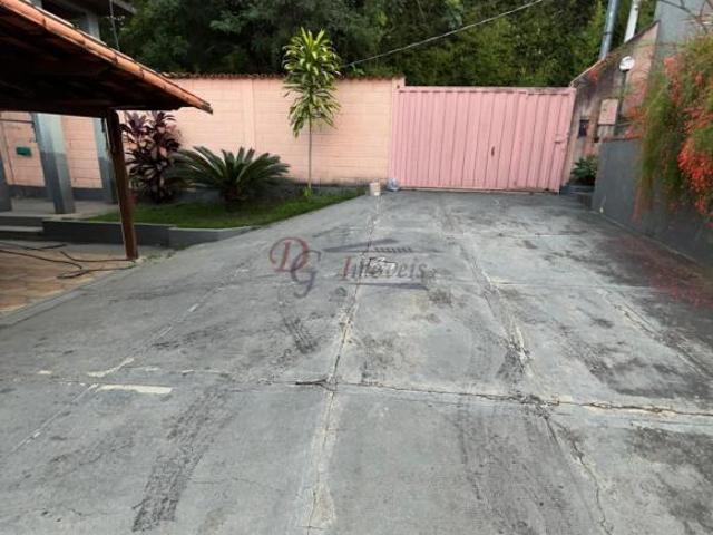 Excelente chácara à venda no bairro Quintas do Godoy em Betim
