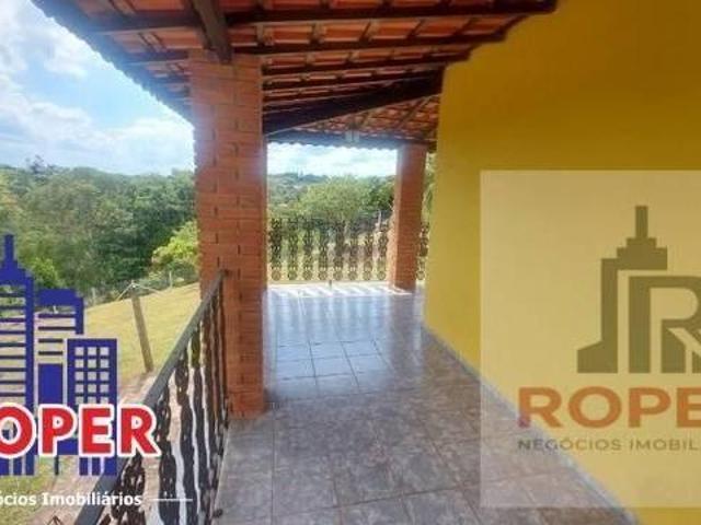 EXCELENTE CHÁCARA COM ESCRITURA E ACEITA FINANCIAMENTO DE 3.800 M² COM CASA E PISCINA À VENDA EM CAM