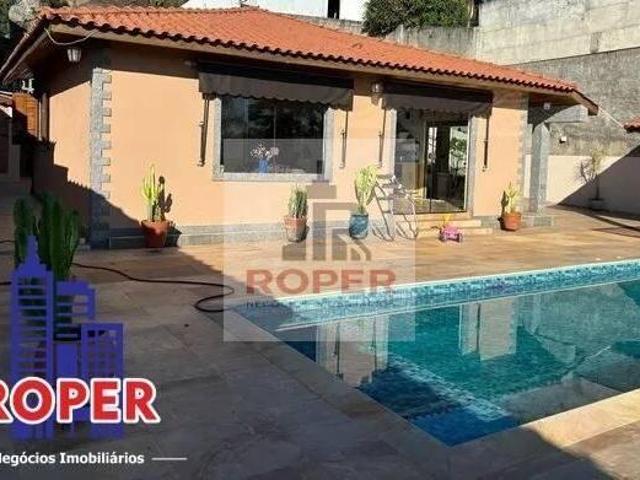 EXCELENTE CHÁCARA COM ESCRITURA E ACEITA FINANCIAMENTO DE 1.380 M²/ CASA SEDE/PISCINA/ESPAÇO GOURMET