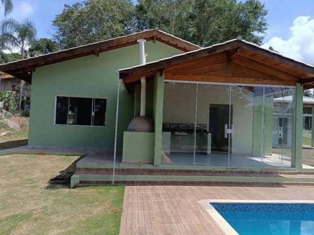 EXCELENTE CHÁCARA COM PISCINA CONDOMÍNO FECHADO COD: 5466 F: 11 97302 9229 CESAR