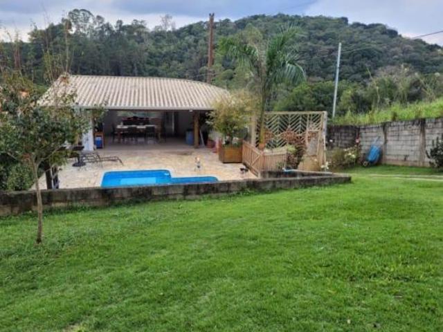 EXCELENTE CHÁCARA COM PISCINA COD: 4769 F: 11 97302 9229 CESAR