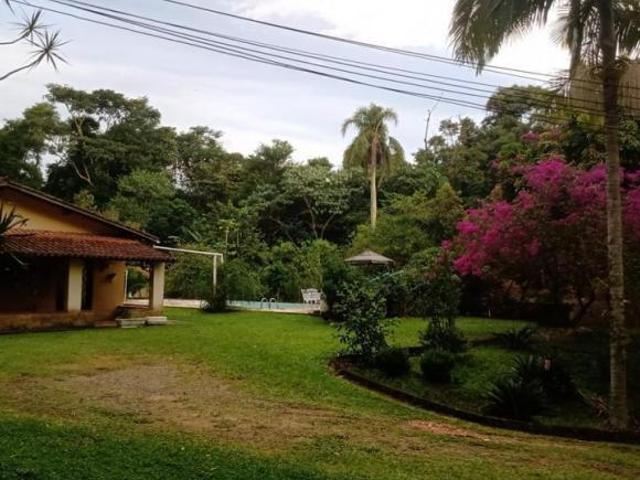 EXCELENTE CHÁCARA COM PISCINA COD: 4930 F: 11 97302 9229 CESAR