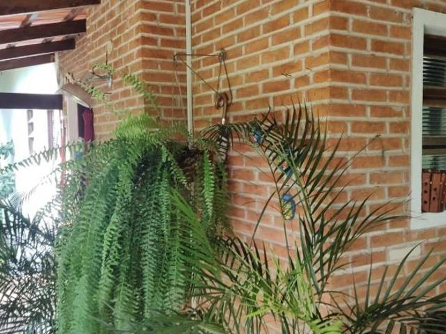 EXCELENTE CHÁCARA COM PISCINA COD: 5586 F: 11 97302 9229 CESAR