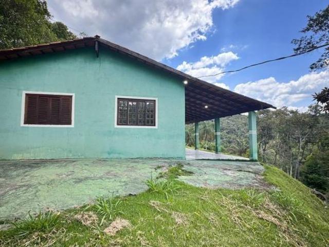 EXCELENTE CHÁCARA COM PISCINA COD: 5514 F: 11 97302 9229 CESAR