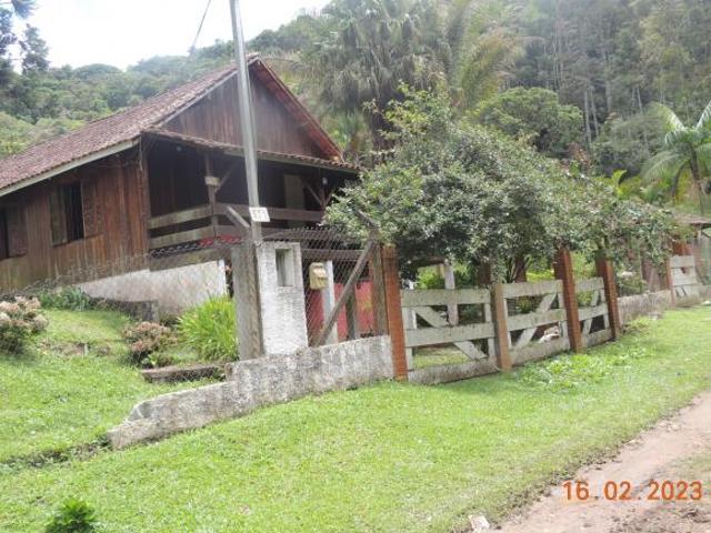 EXCELENTE CHÁCARA COM PISCINA E LAGO COD: 4987 F: 11 97302 9229 CESAR