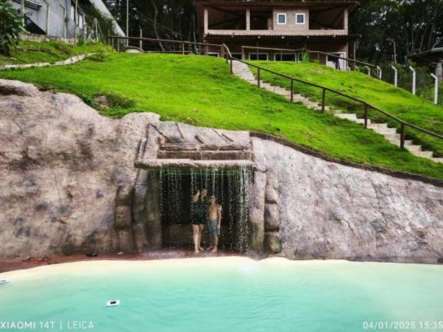 EXCELENTE CHÁCARA COM PISCINA NATURAL COD: 5564 F: 11 97302 9229 CESAR