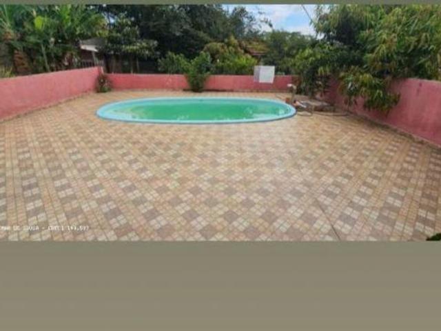 Excelente chácara de 840m², com casa sede, piscina e etc, em Porangaba SP