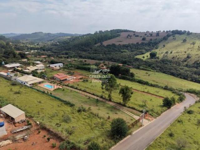 Excelente Chácara de 10.000 m² á Venda com Acesso Exclusivo à Lagoa em Itatiaiuçu/MG!