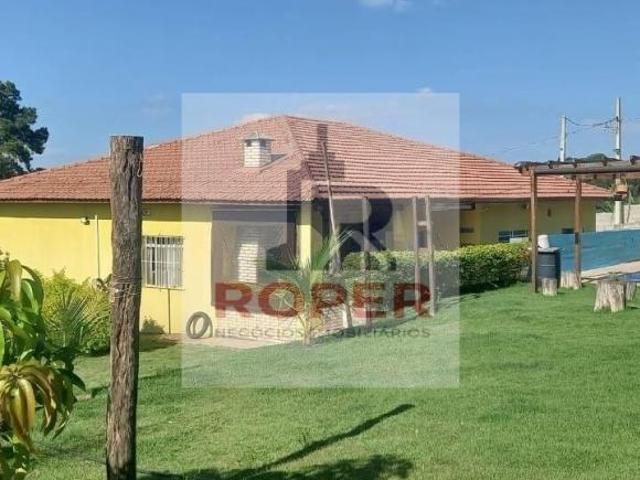 EXCELENTE CHÁCARA DE 1.600 M²/ CASA SEDE/ PISCINA/ESPAÇO GOURMET À VENDA EM MAIRINQUE
