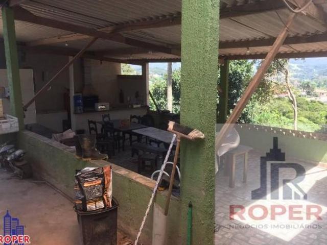 EXCELENTE CHÁCARA DE 2.100 À VENDA EM CHÁCARA MONTE SERRAT, SÃO ROQUE