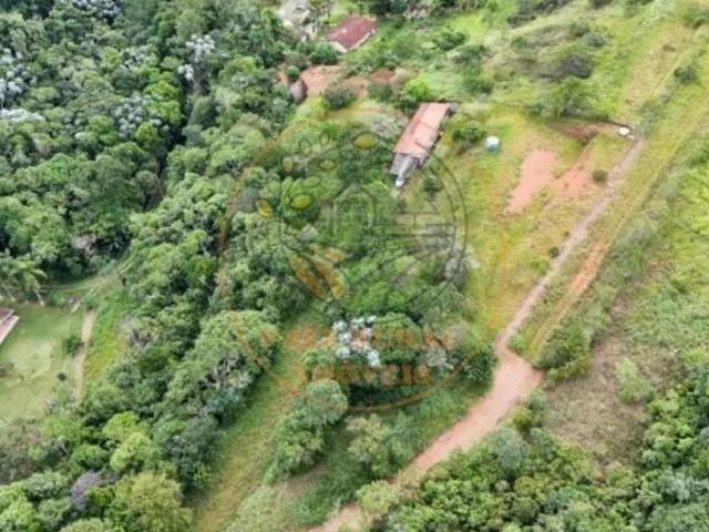 EXCELENTE CHÁCARA EM CONDOMÍNIO DA ZONA NORTE DE SÃO JOSÉ DOS CAMPOS SP CH00344