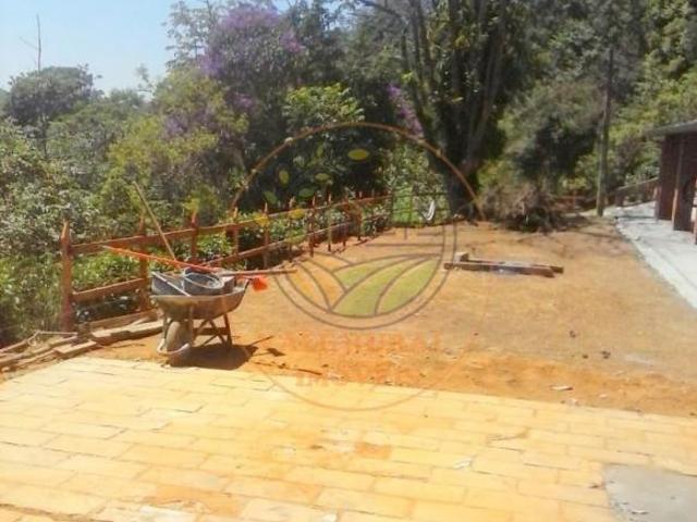 EXCELENTE CHÁCARA NA ZONA NORTE DE SJC CH00225