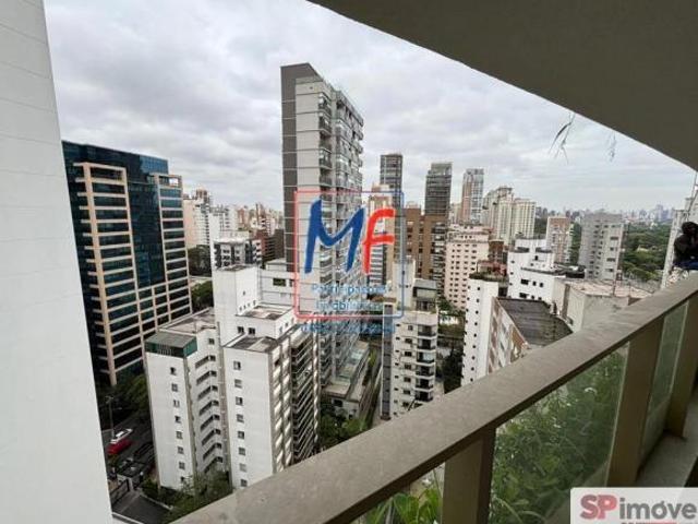 Excelente apto em Moema, com 151 m² a.u 3 dormitórios 3 suítes, sala, cozinha, varanda ampla, 2