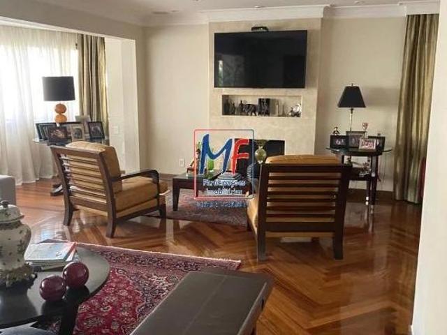 Excelente apto na Vila Andrade, 250 m² a.u 4 dormitórios 4 suítes, sala com 2 ambientes, cozinha