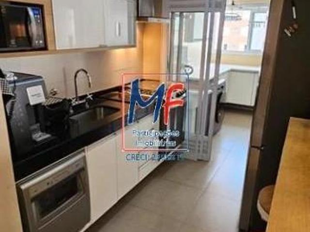 Excelente apto na Chácara Inglesa, com 118m² a.u 2 dormitórios 1 suíte, sala, cozinha, despensa