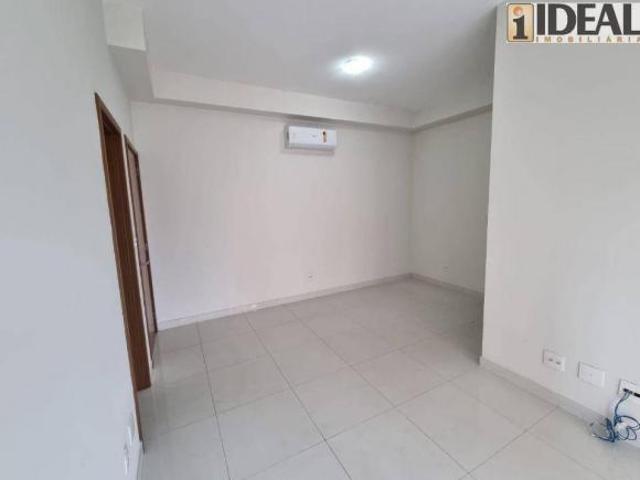 Excelente apto. no Boqueirão 3 dormitorios/1 suíte