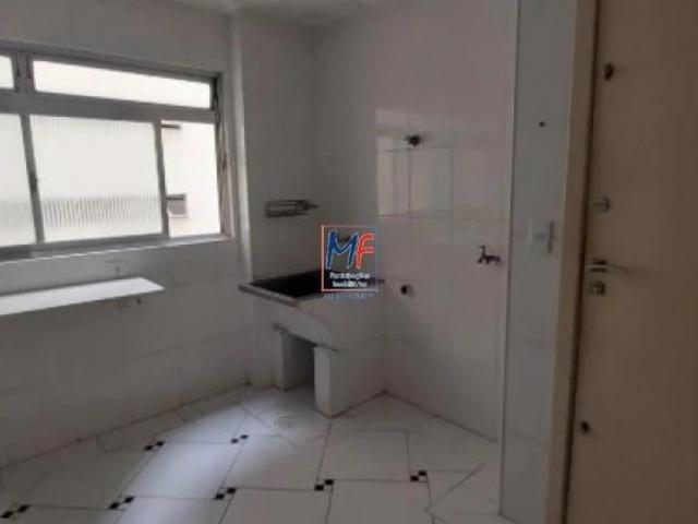 Excelente apto no Jardim Paulista, com 242m² a.u 3 dormitórios 1 suíte, sala, cozinha, 2 vagas