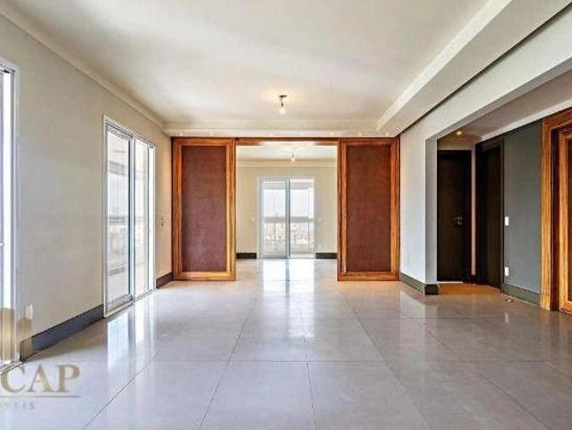 EXCELENTE APAARTAMENTO EM ANDAR ALTO COM LINDA VISTA 4 SUÍTES